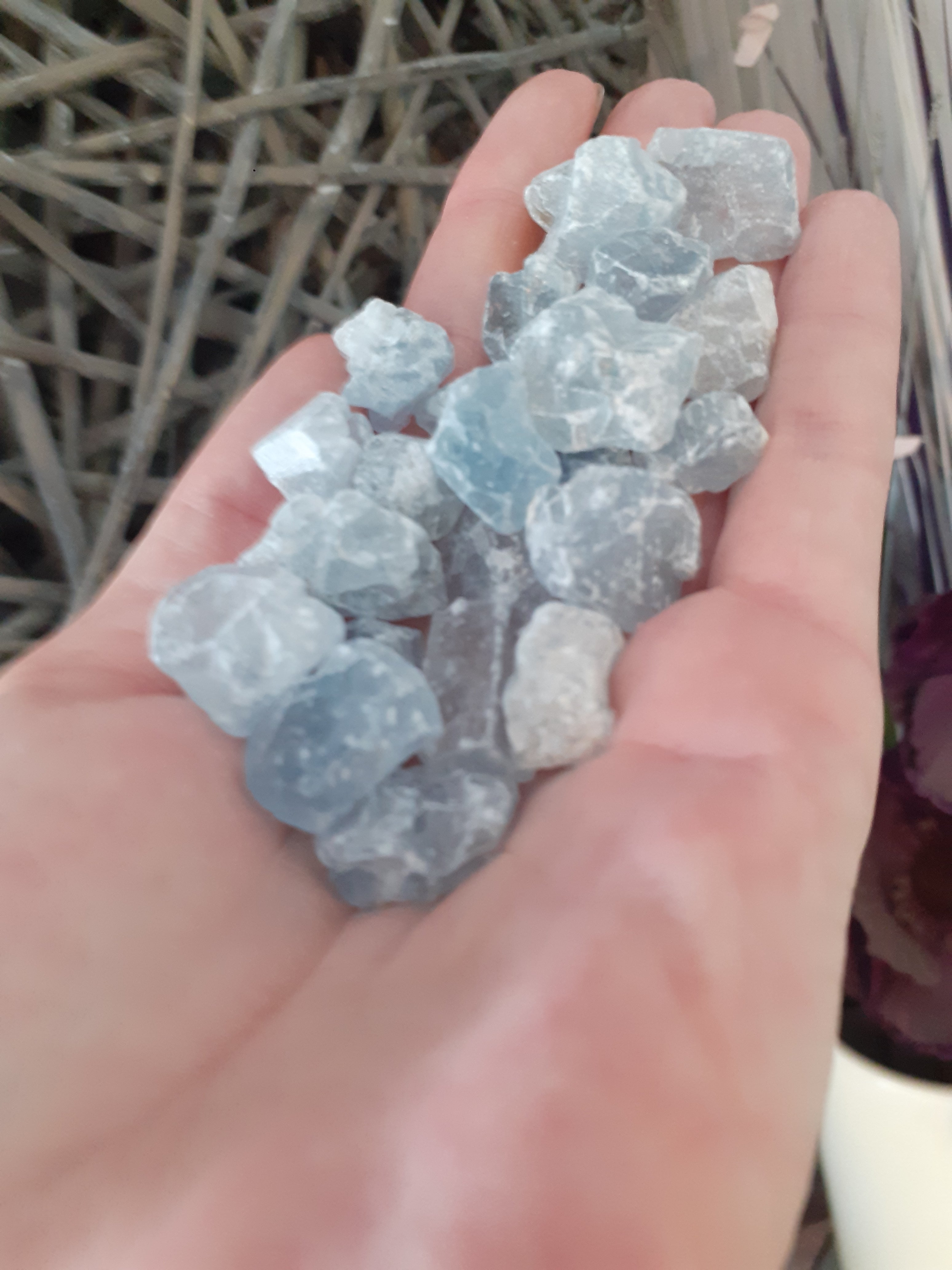 100 Grams of Rough Celestite – The Crystal Healing Shop